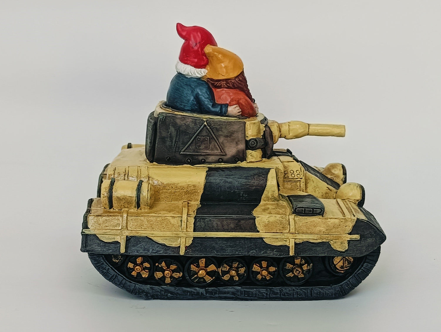 Gnome Valentine Tank – The Tank Museum